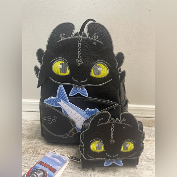 Loungefly | Bags | Nwt Loungefly How To Train Your Dragon Toothless ...